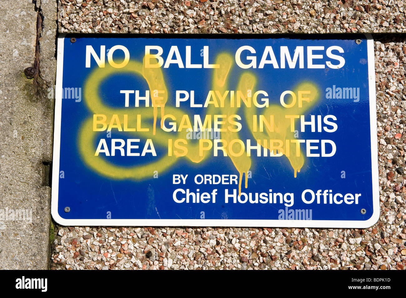 Ball games prohibited hi-res stock photography and images - Alamy