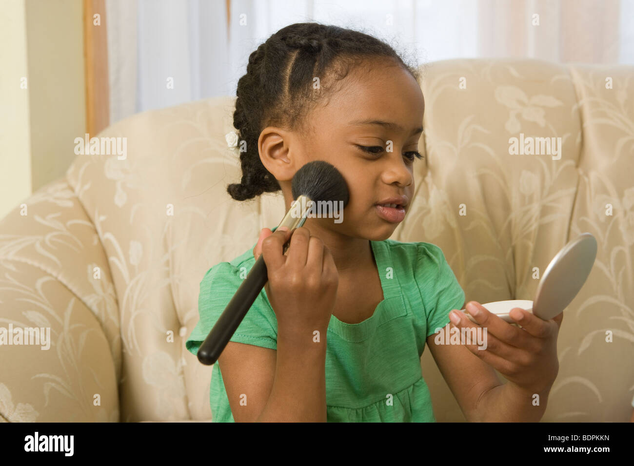 Powder compact cosmetics hi-res stock photography and images - Alamy