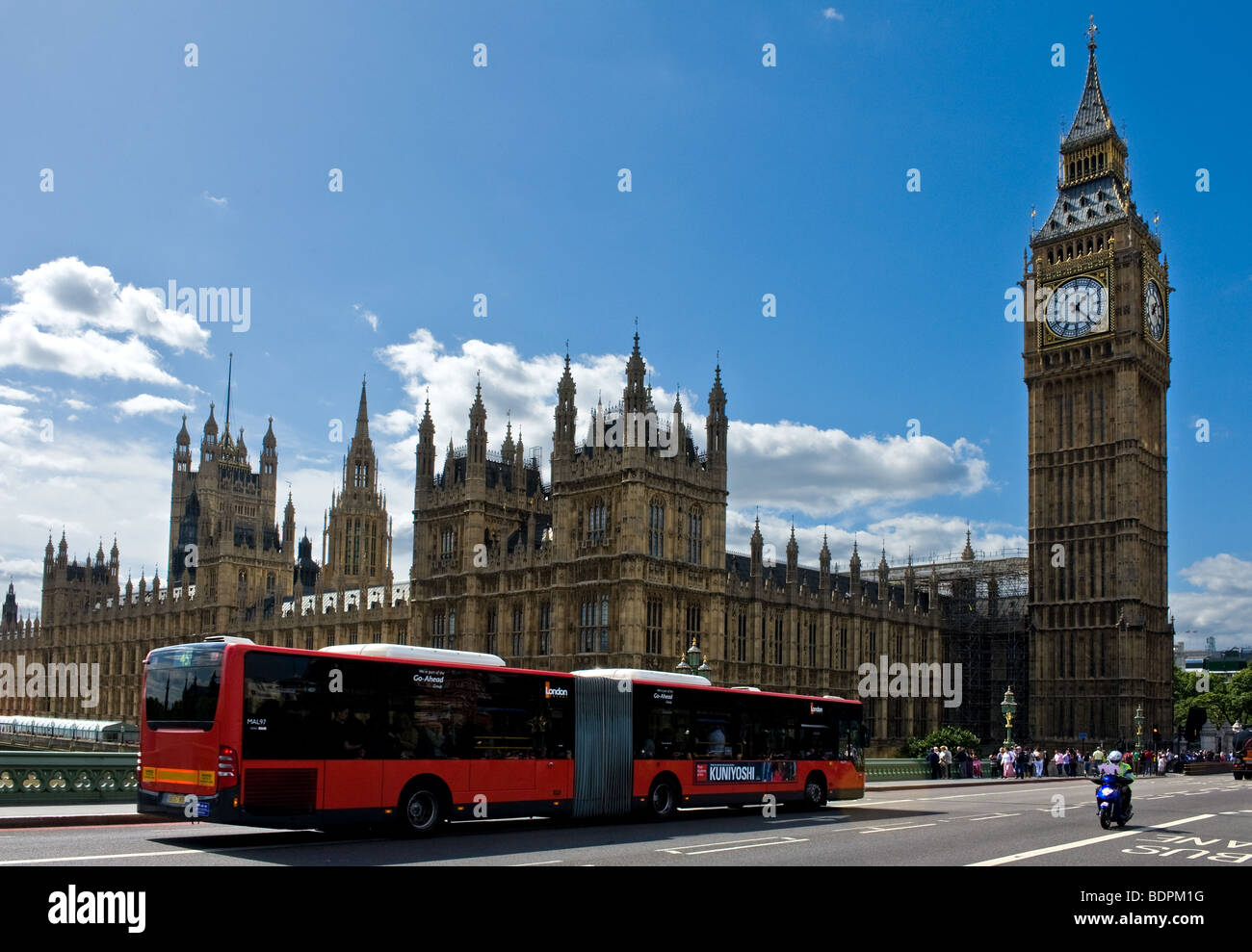 A bus crossing Westminster Bridge in London. Photo by Gordon Scammell ...