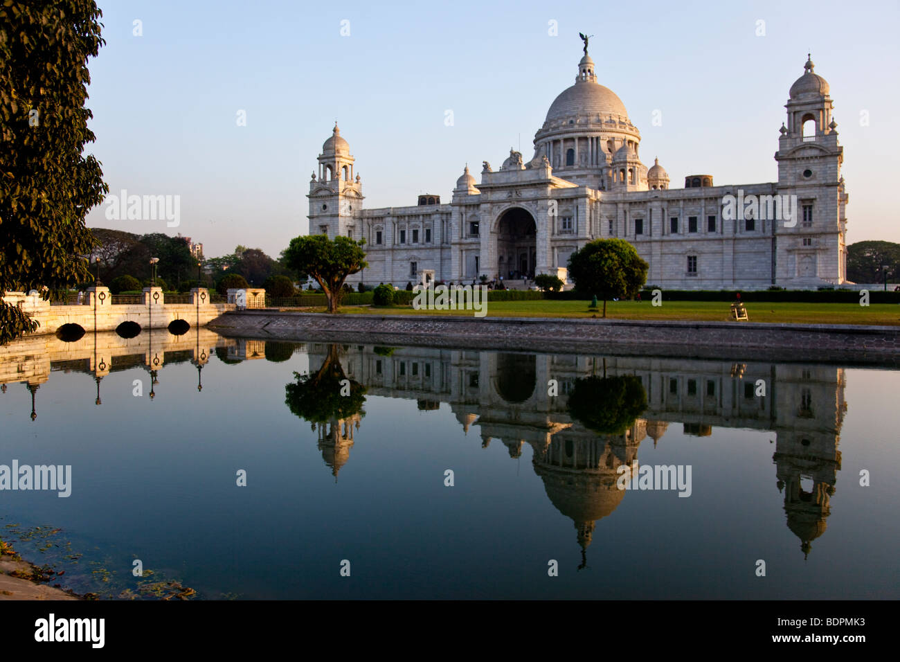 Victoria Memorial in the Maidan in Calcutta India Stock Photo - Alamy