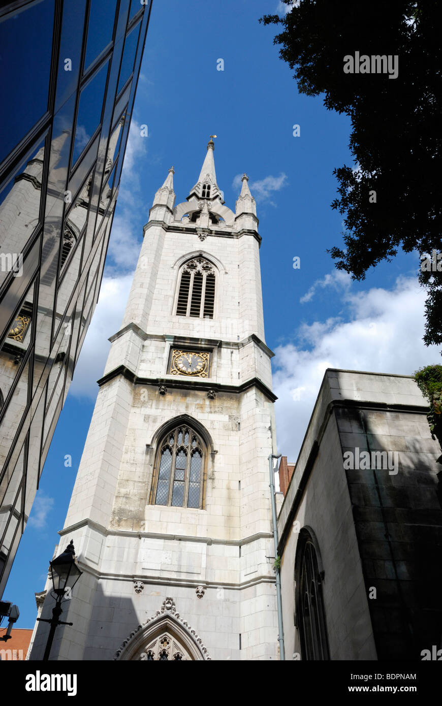 St Dunstan-in-the-East Church in St Dunstan's Hill, City of London ...