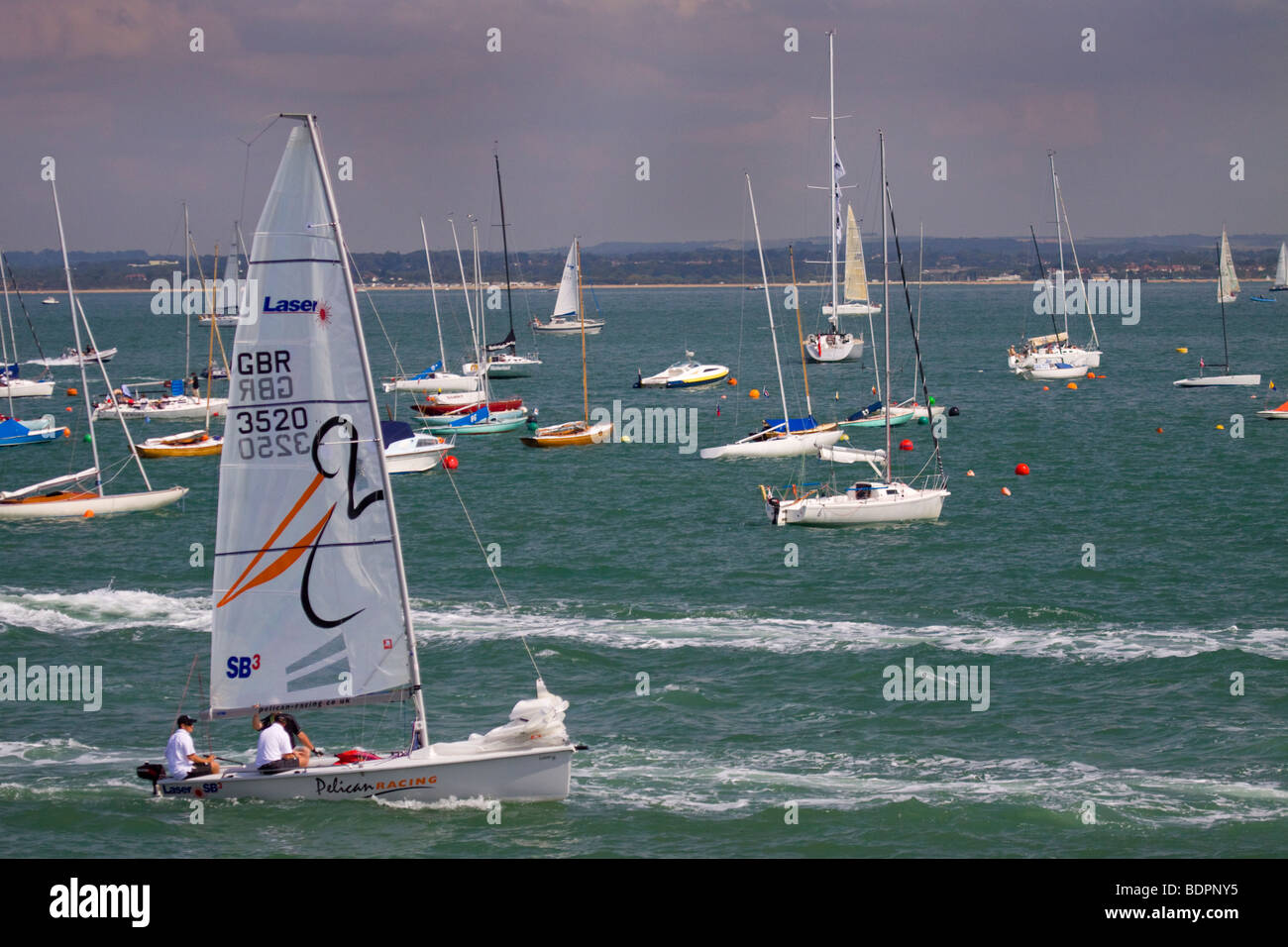 Cowes annual sailing regatta hi-res stock photography and images - Alamy