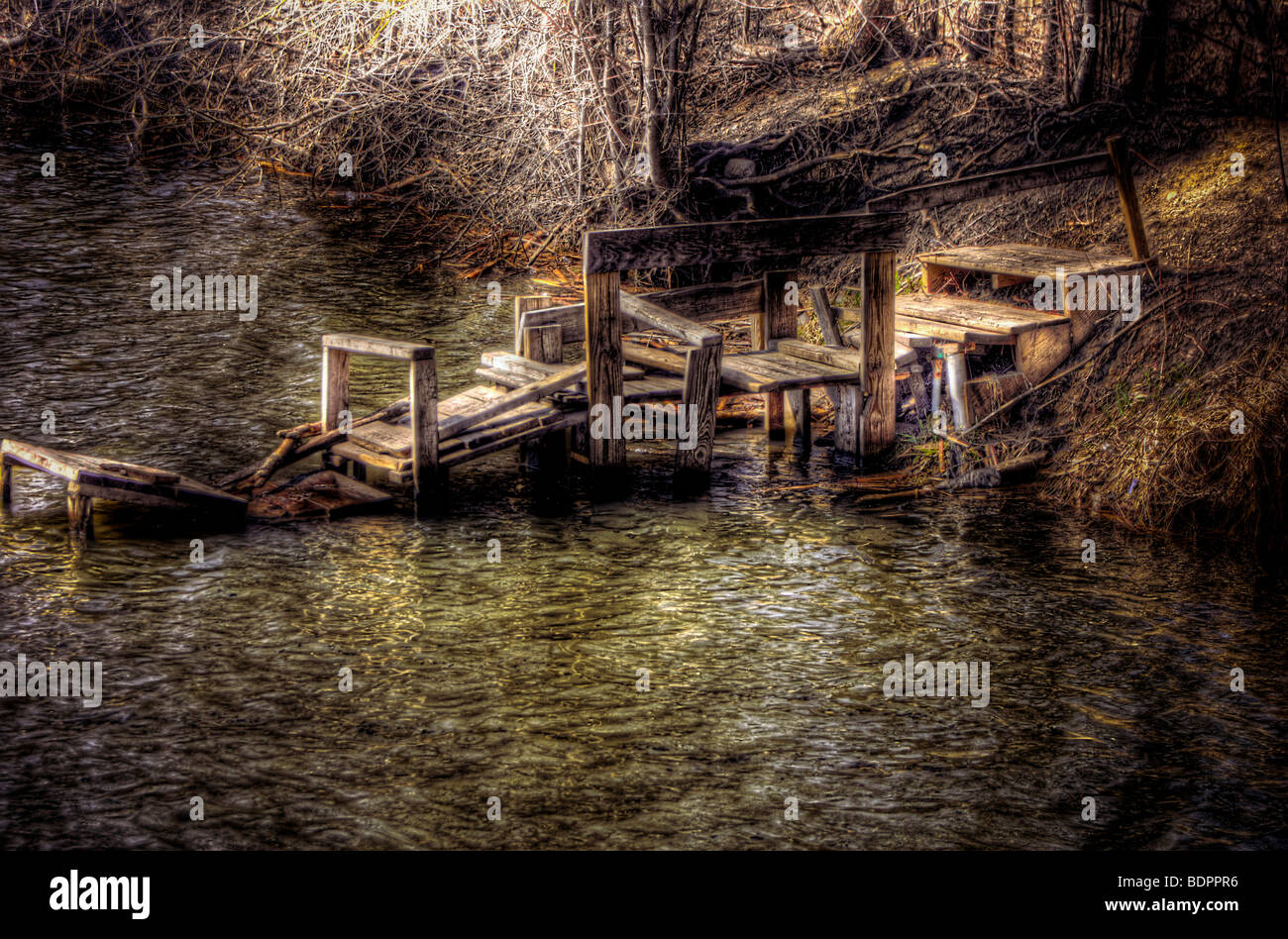 An old wooden jetty Stock Photo - Alamy