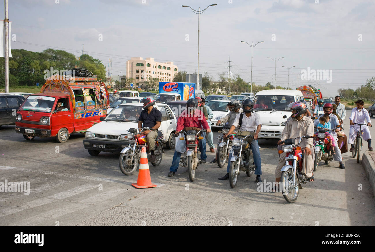 Traffic in Islamabad Stock Photo - Alamy