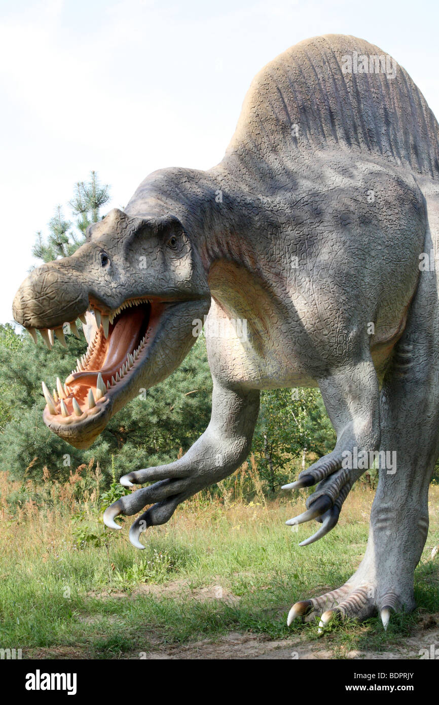 Spinosaurus dinosaur dinosaurs 2009 00s 2000s hi-res stock photography ...