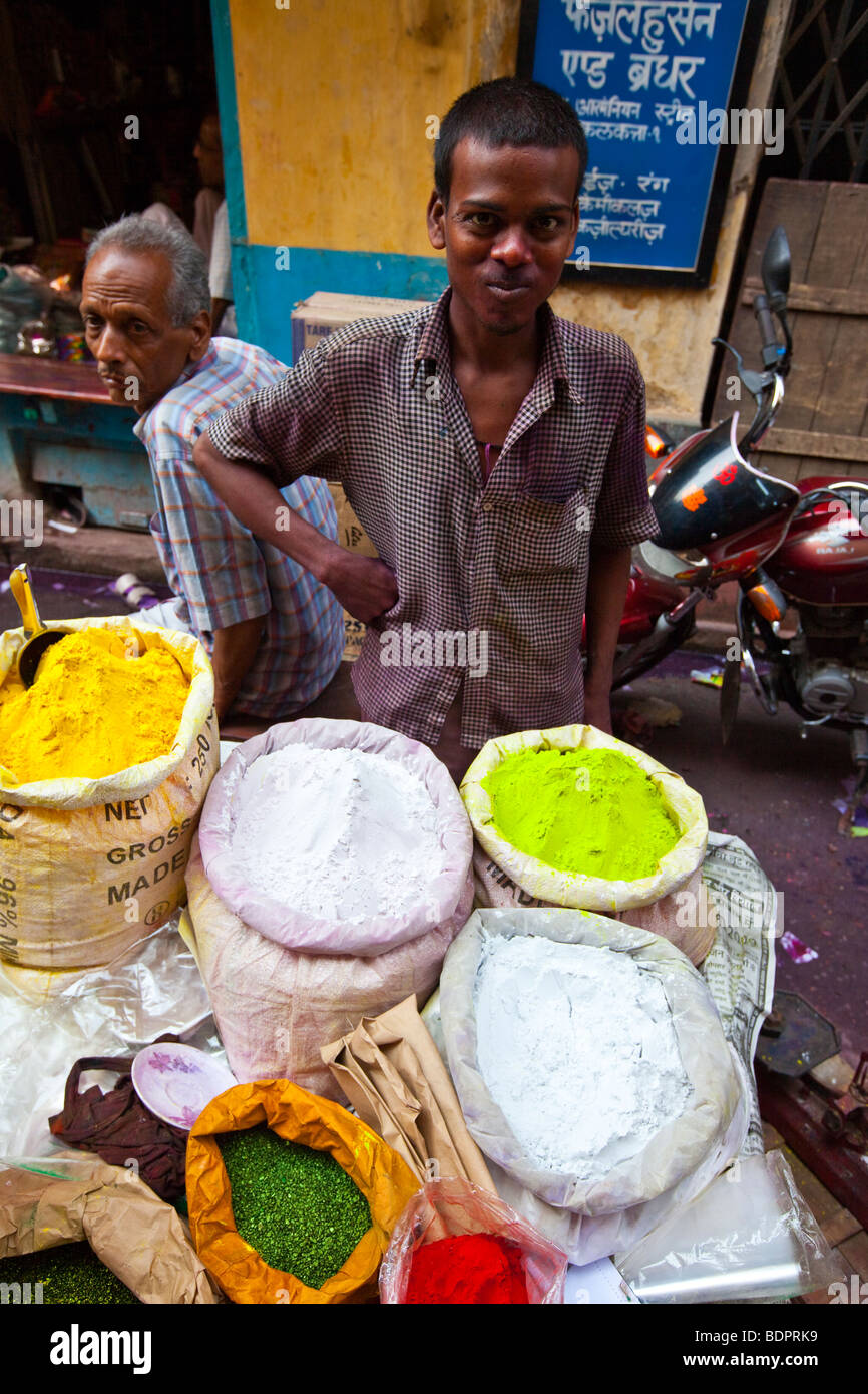 Indian holi color powder hi-res stock photography and images - Alamy
