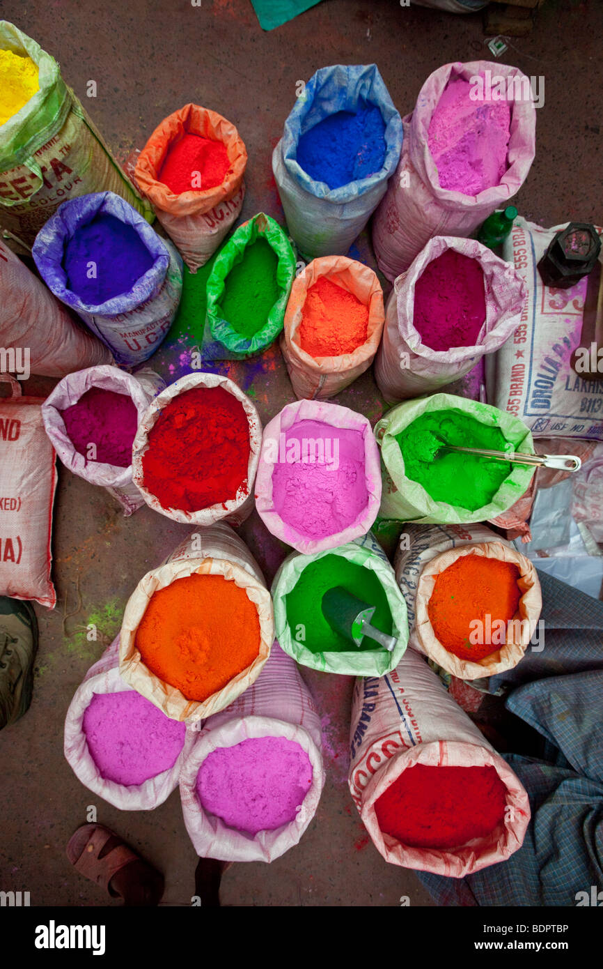 India calcutta holi hi-res stock photography and images - Alamy