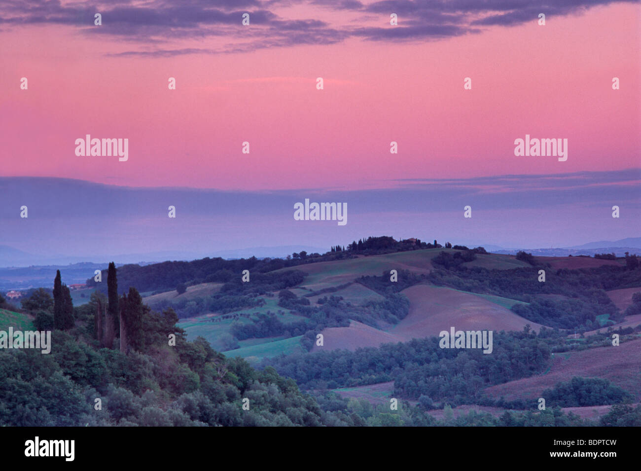Tuscan landscape dawn Stock Photo - Alamy