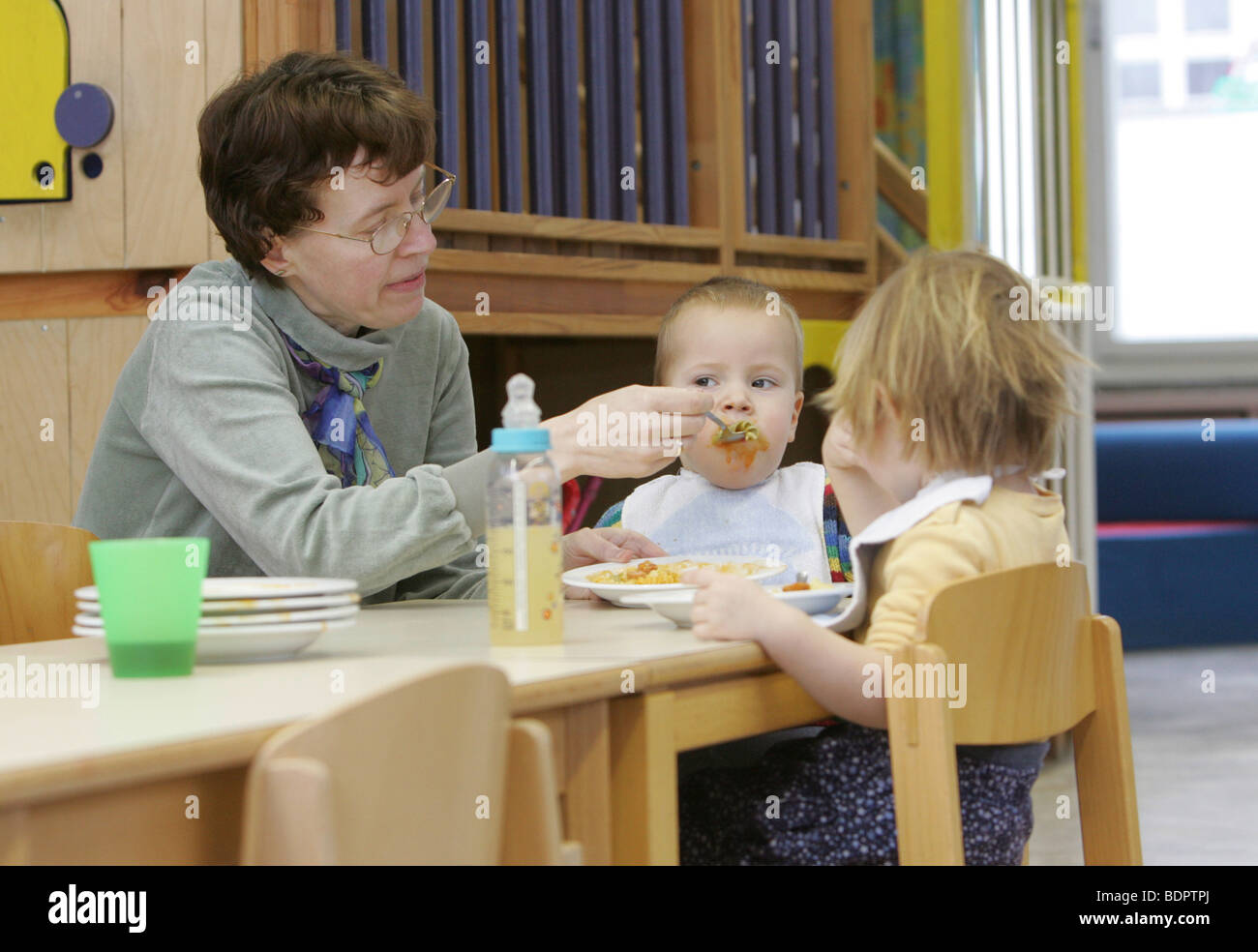 Kindergartenplatz hi-res stock photography and images - Alamy