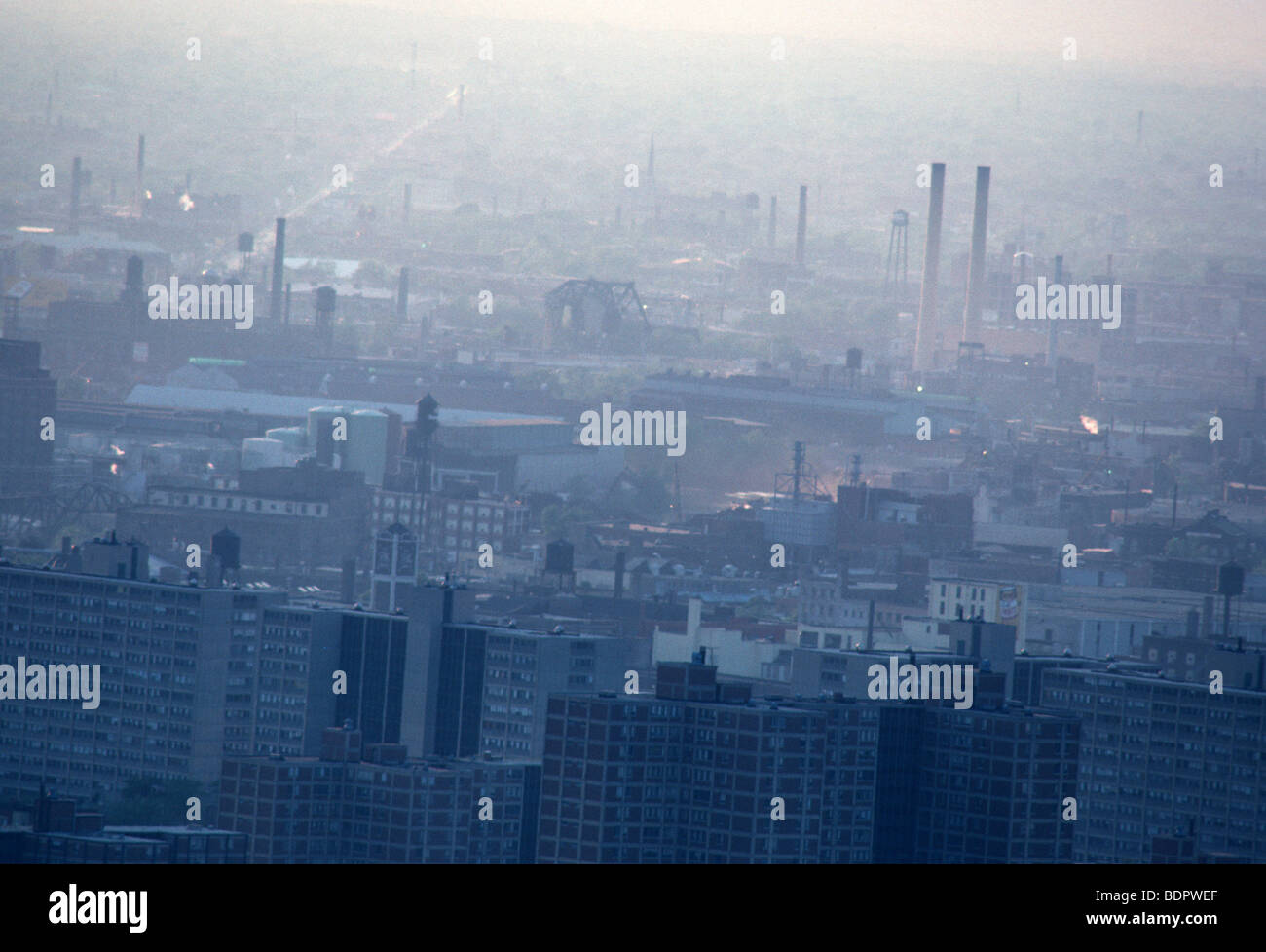 Housing projects chicago hi-res stock photography and images - Alamy