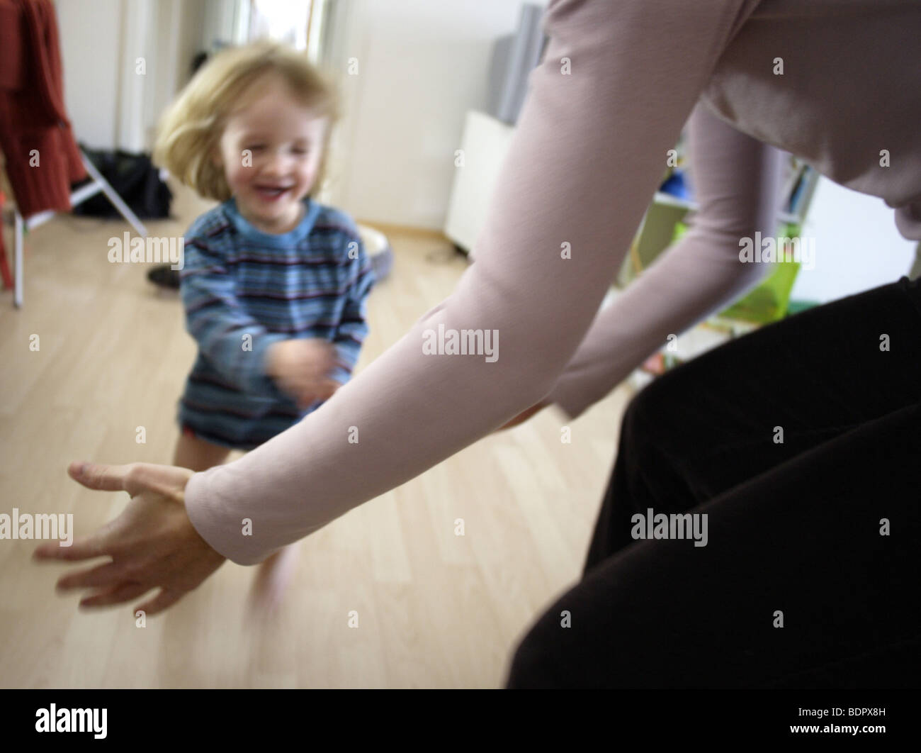 Mutter mit jungen hi-res stock photography and images - Alamy