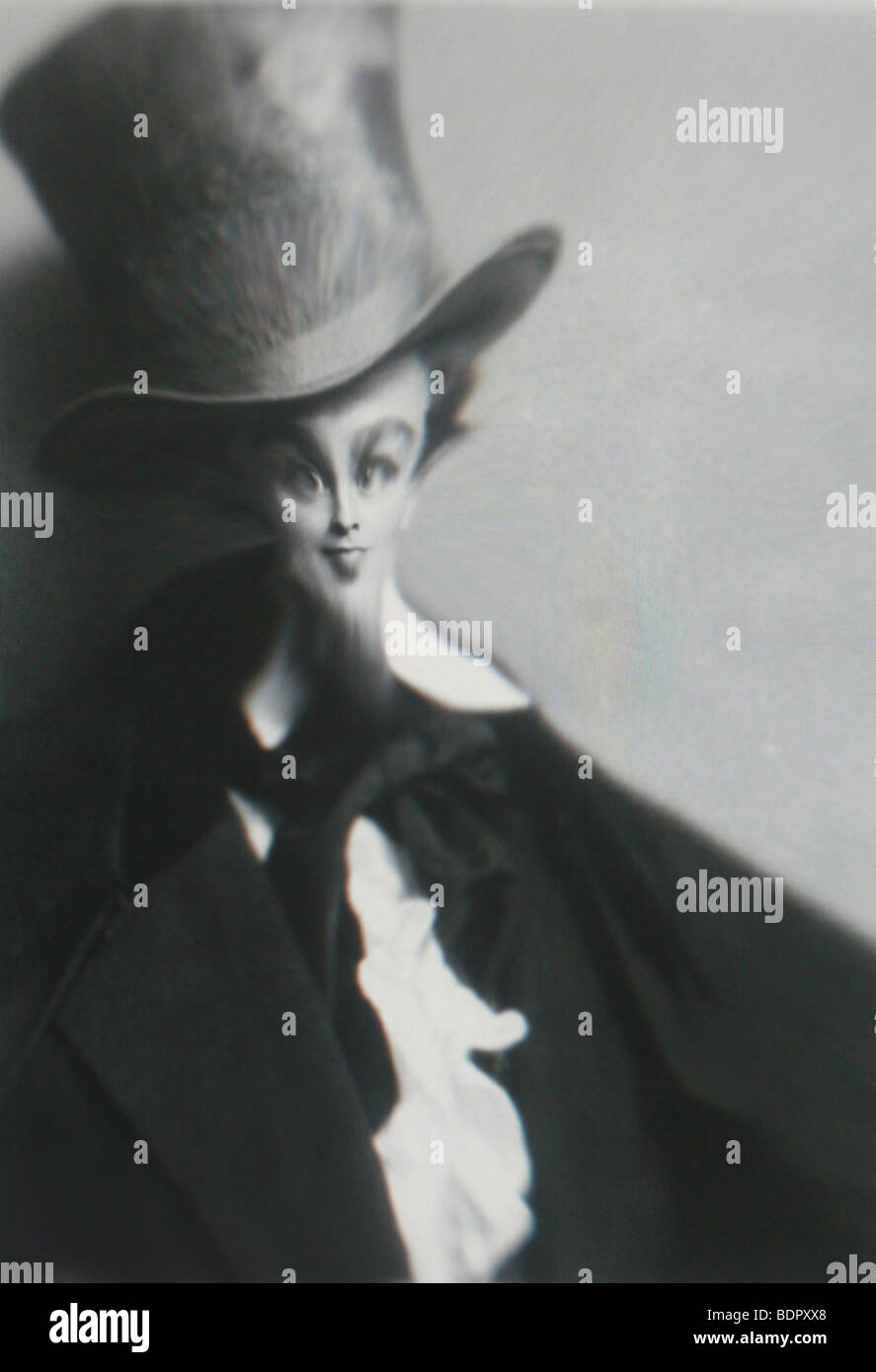 A distorted head wearing a hat Stock Photo - Alamy