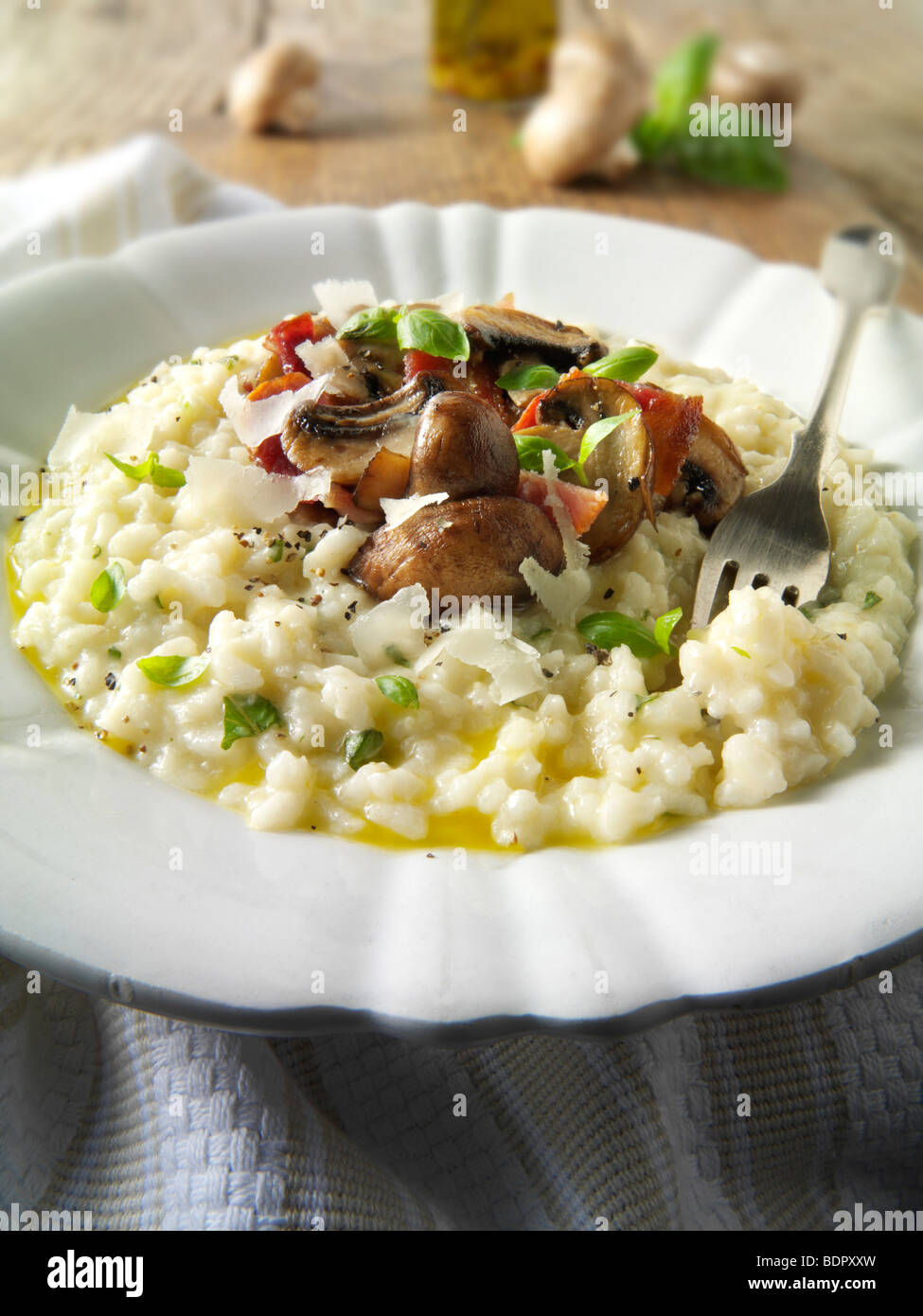 Porcini mushroom risotto hi-res stock photography and images - Alamy