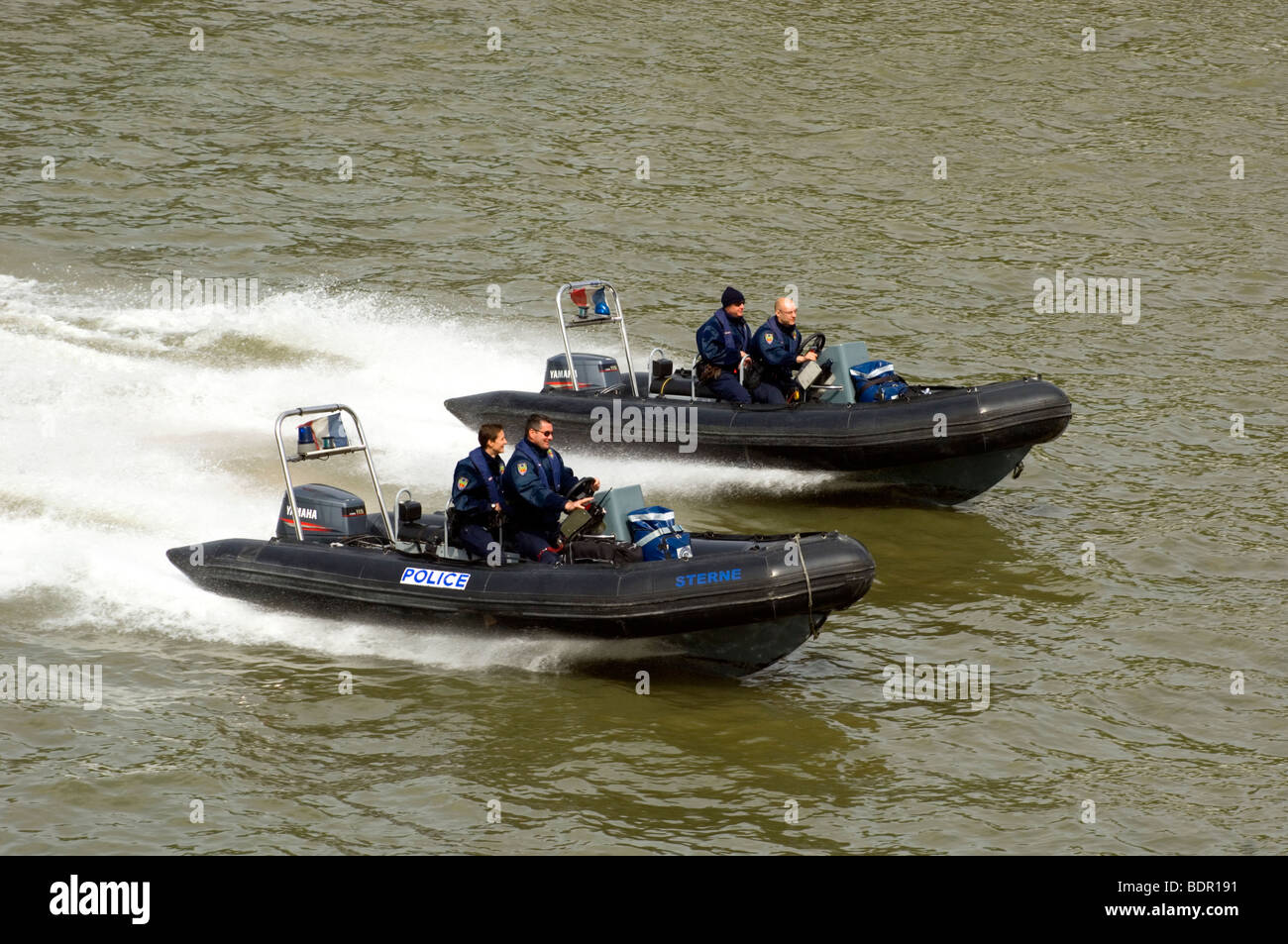 French police uniforms hi-res stock photography and images - Alamy