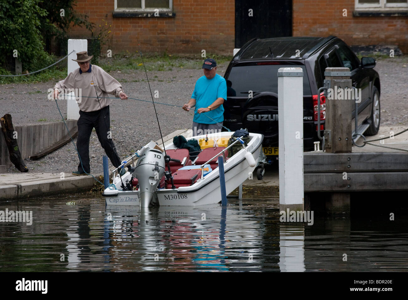 boater slipway outboard dinghy launching boat river Medway allington ...