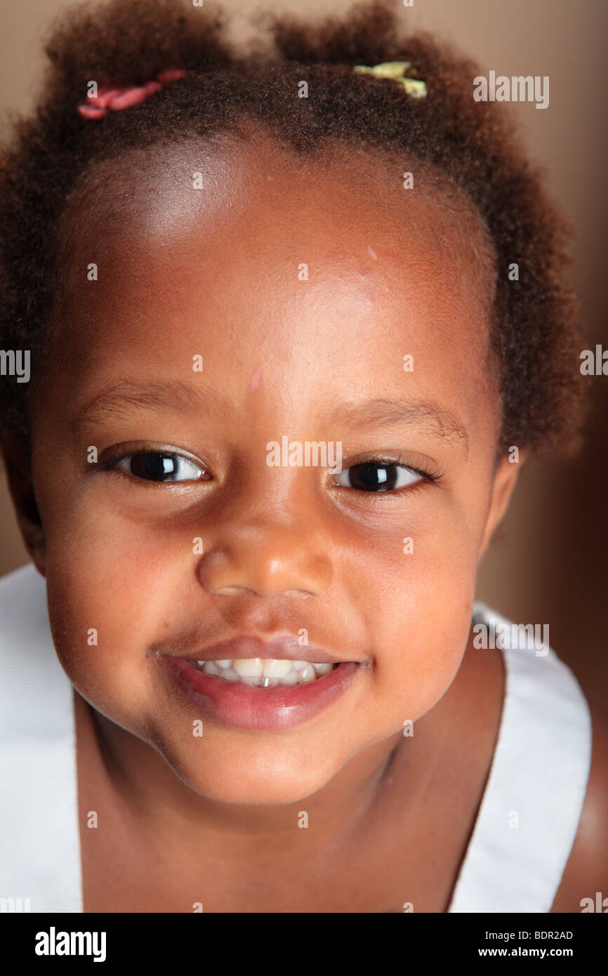 African American girl smiling Stock Photo - Alamy