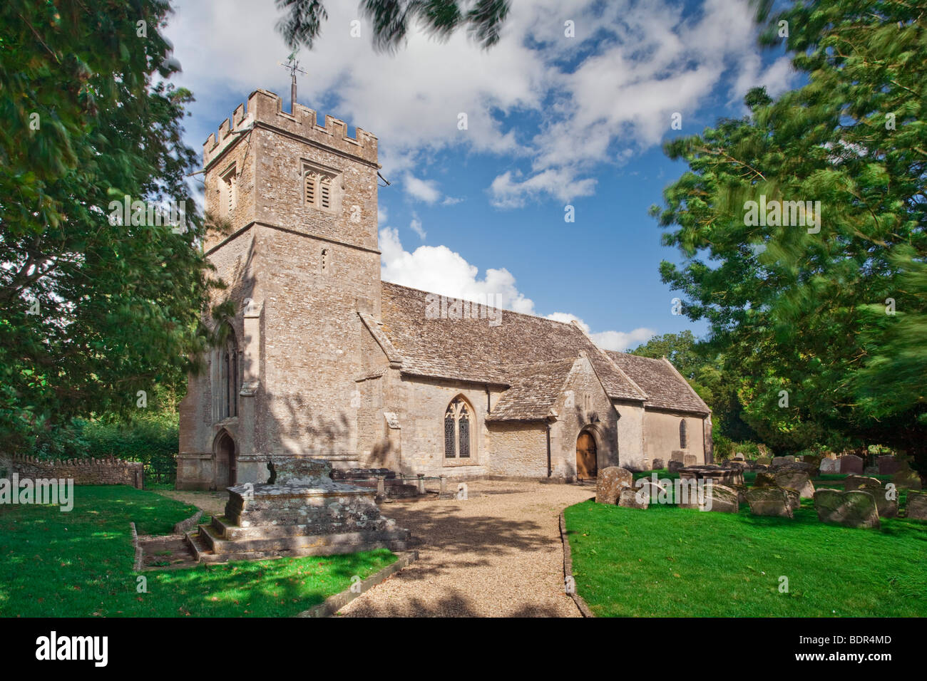 Buscot oxfordshire hi-res stock photography and images - Alamy