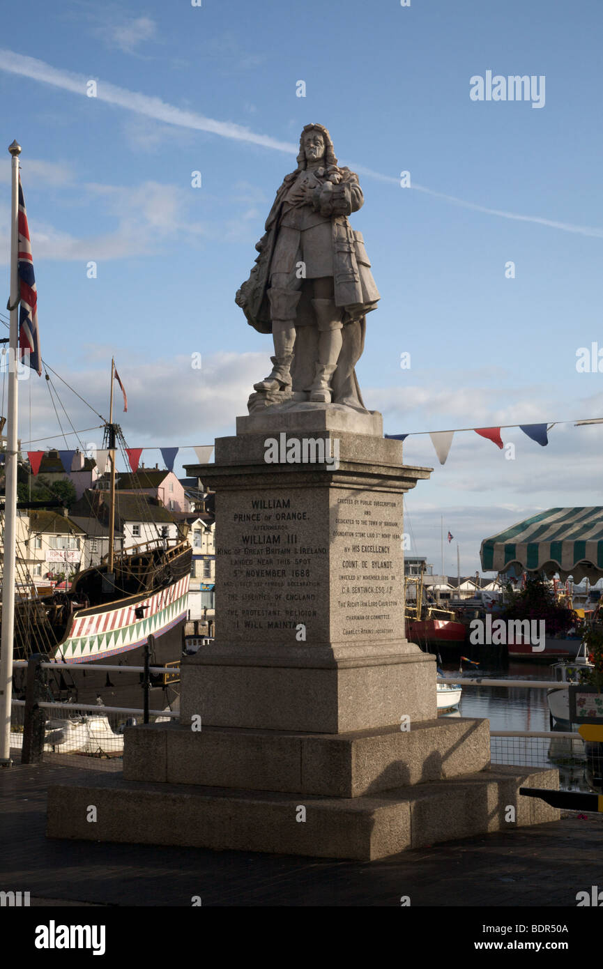 Statue william orange brixham devon hi-res stock photography and images ...