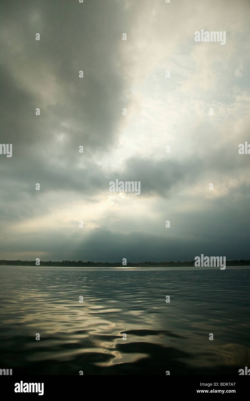 Free dramatic sky images hi-res stock photography and images - Alamy