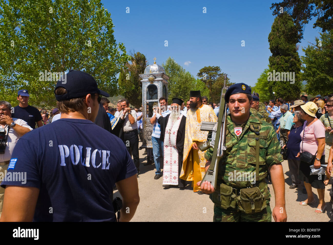 Festival procession hi-res stock photography and images - Alamy