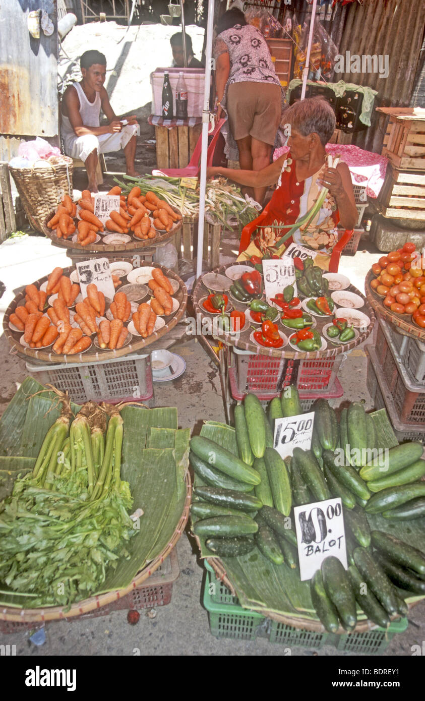 Philippine local market hi-res stock photography and images - Alamy