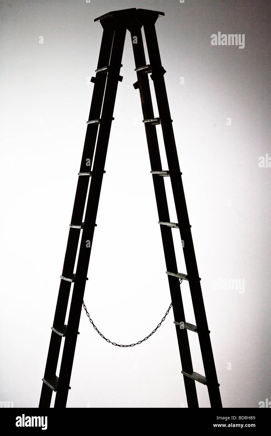 Laddering hi-res stock photography and images - Alamy