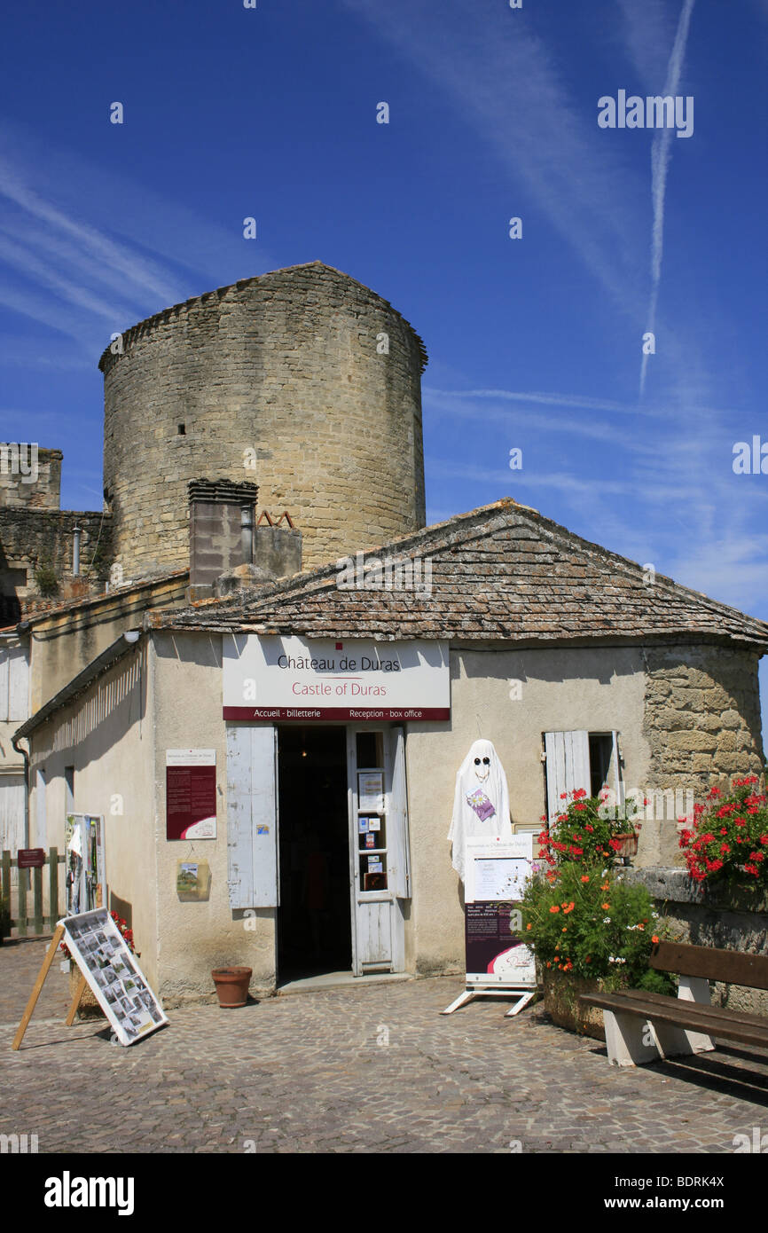 Entrance of Duras Castle, lot et Garonne, France Stock Photo - Alamy