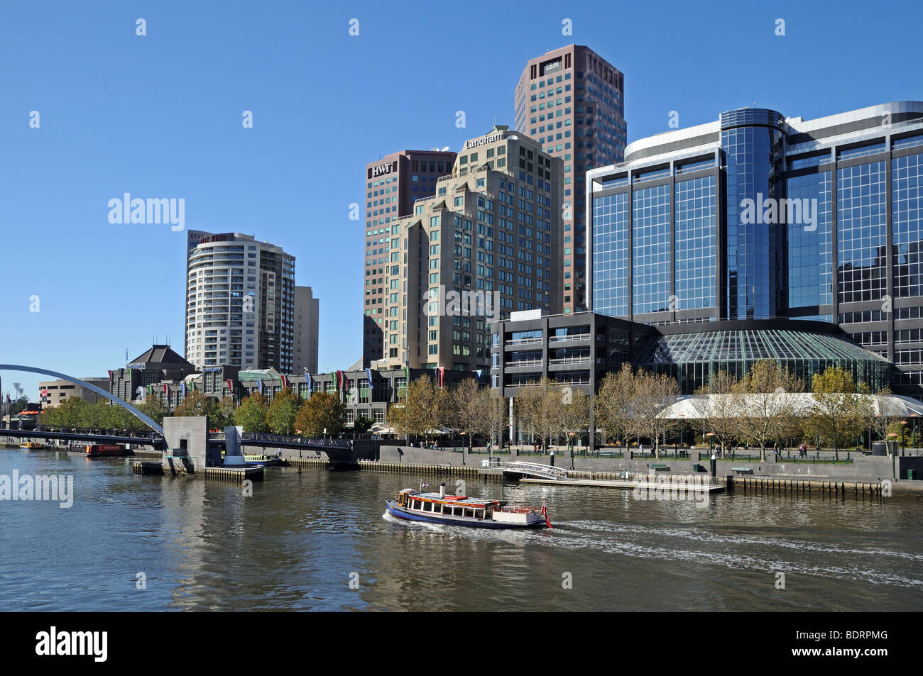 Southbank Arts and Leisure Precint and high rise buildings on south ...