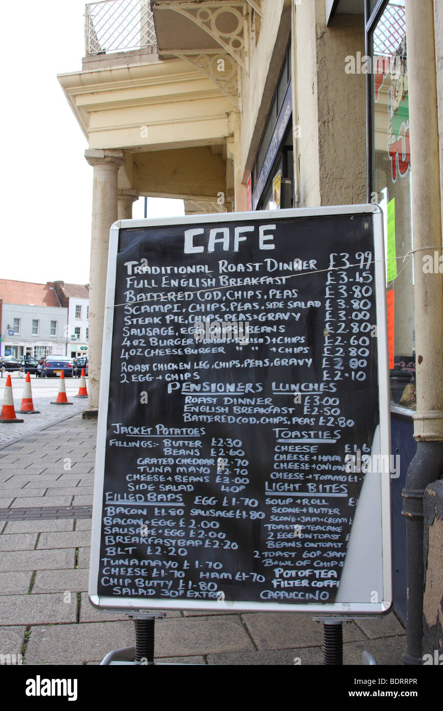 Pavement menu sign hi-res stock photography and images - Alamy