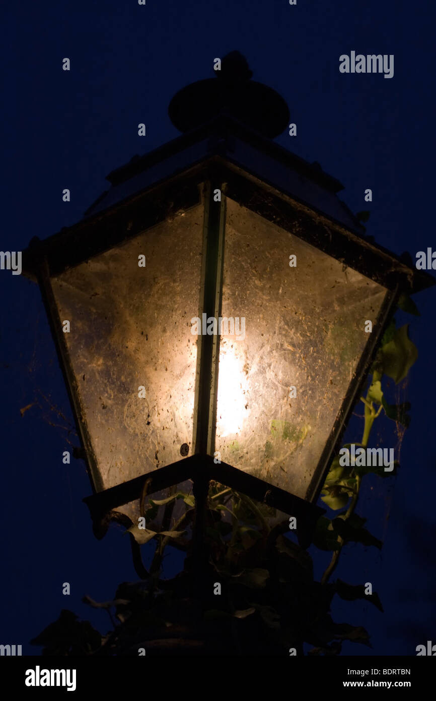 Dirty street lamp hi-res stock photography and images - Alamy