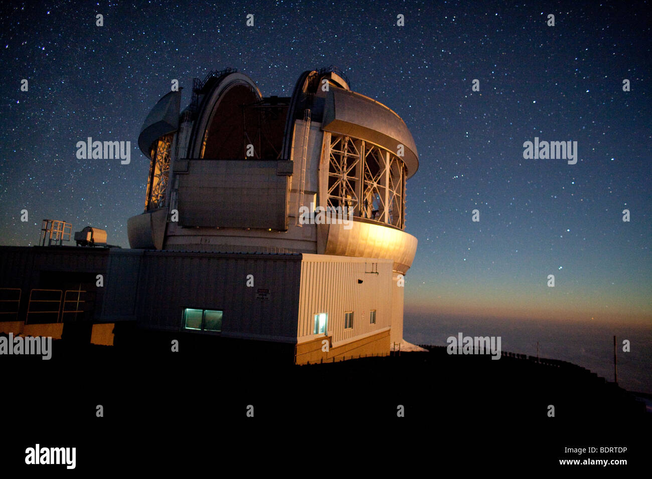 Mauna Loa Observatory Night
