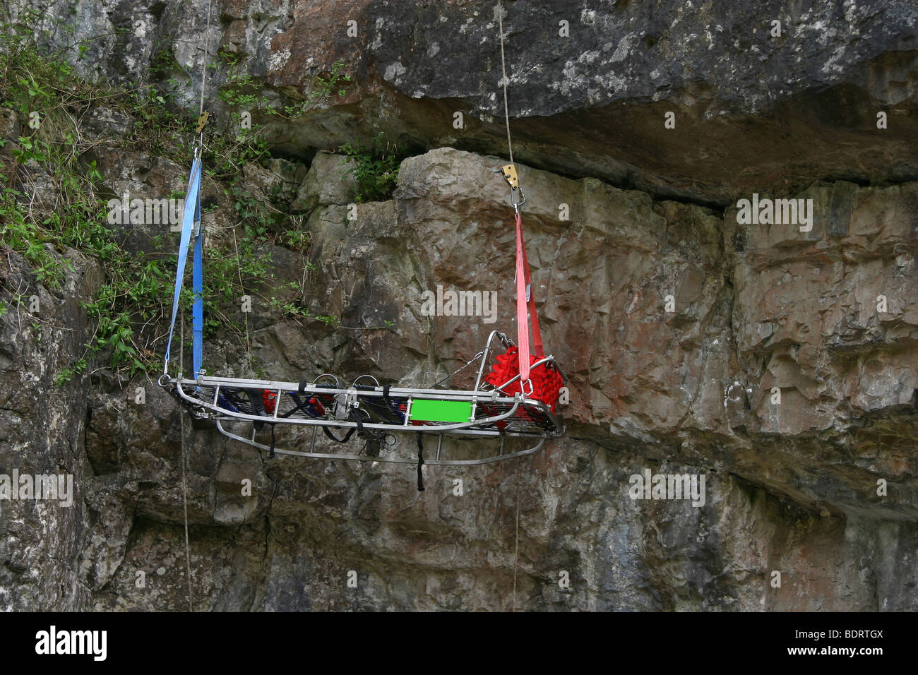 Mountain rescue practice with stretcher in Cheddar Gorge Stock Photo ...
