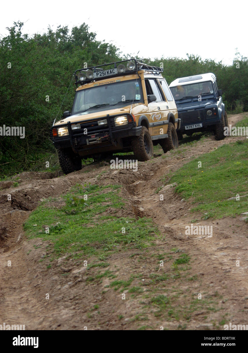 Off roading in a Land-Rover 4x4 Stock Photo - Alamy