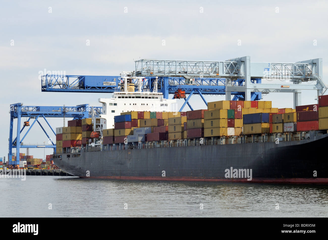 Container ship with cargo hi-res stock photography and images - Alamy