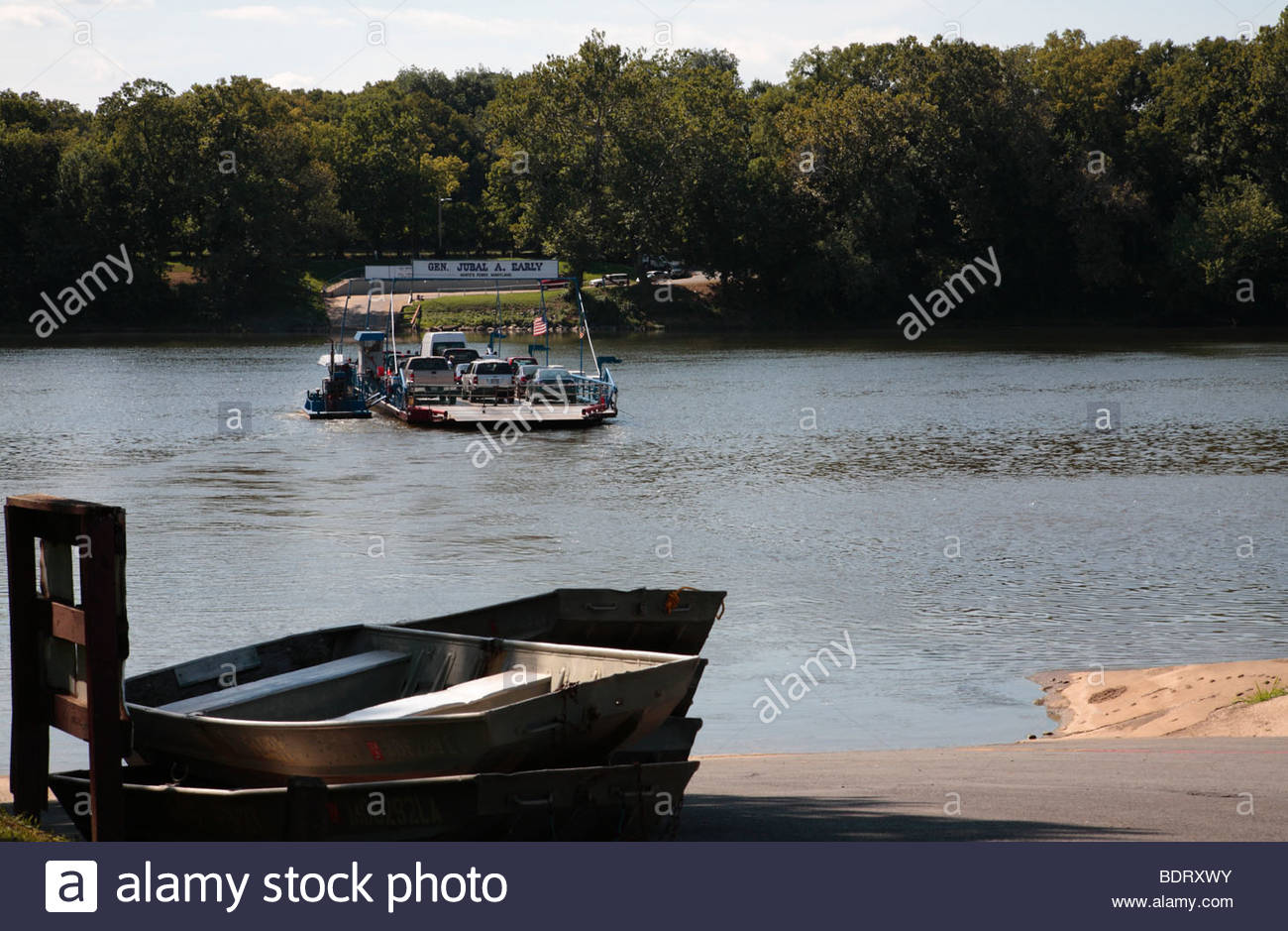 Johnboats High Resolution Stock Photography and Images - Alamy