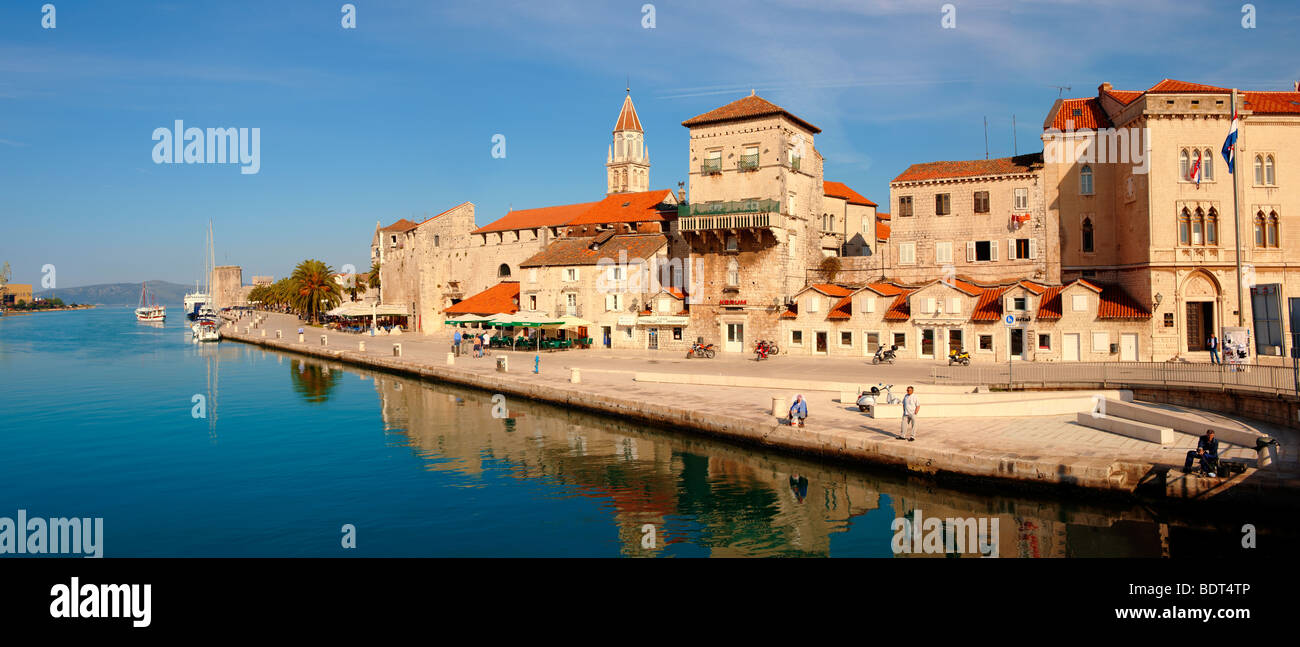 Trogir medieval hi-res stock photography and images - Alamy