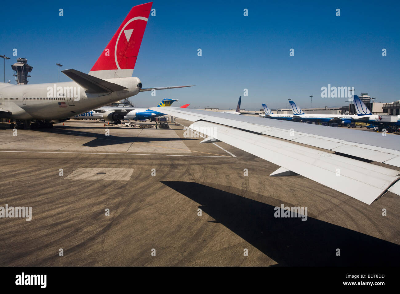 Plane taxiing on runway, LAX, Los Angeles International Airport, Los ...