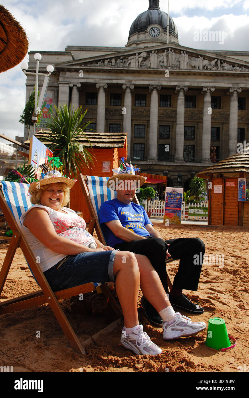 Nottingham old market square beach hi-res stock photography and images ...
