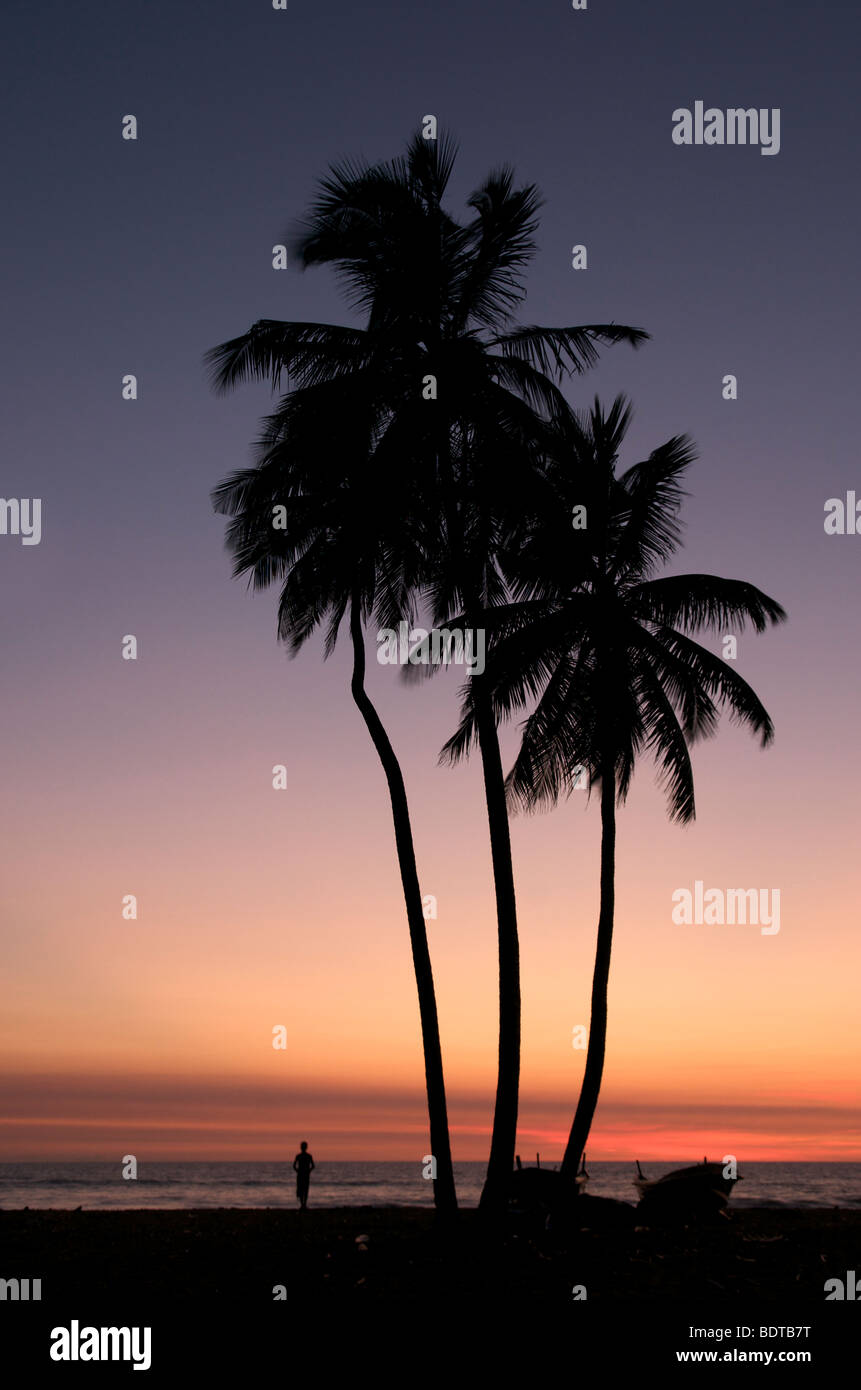 sunset at Wadduwa beach Sri Lanka Stock Photo - Alamy