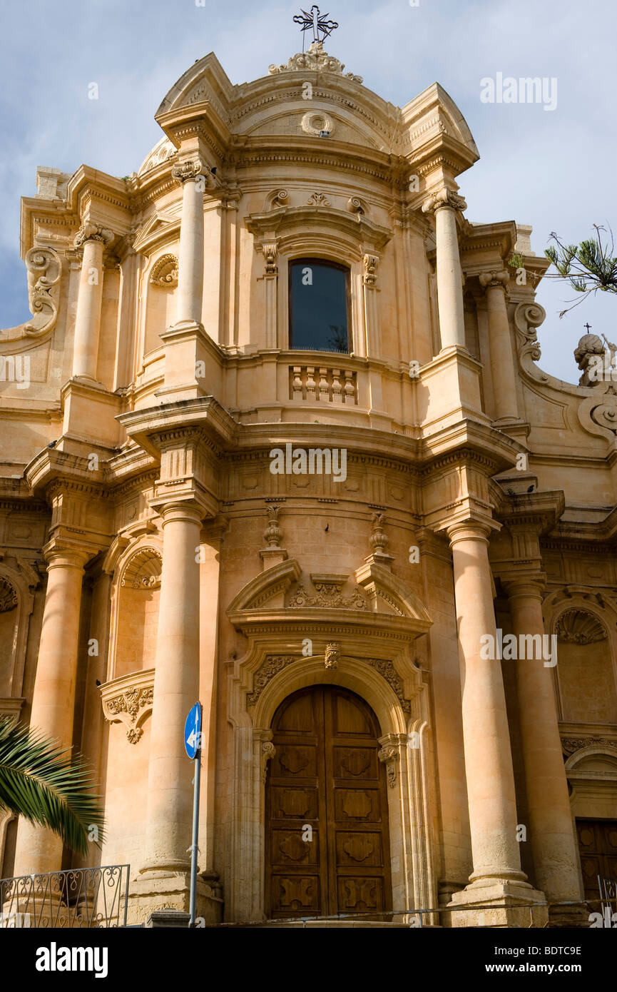 Baroque architecture churches hi-res stock photography and images - Alamy