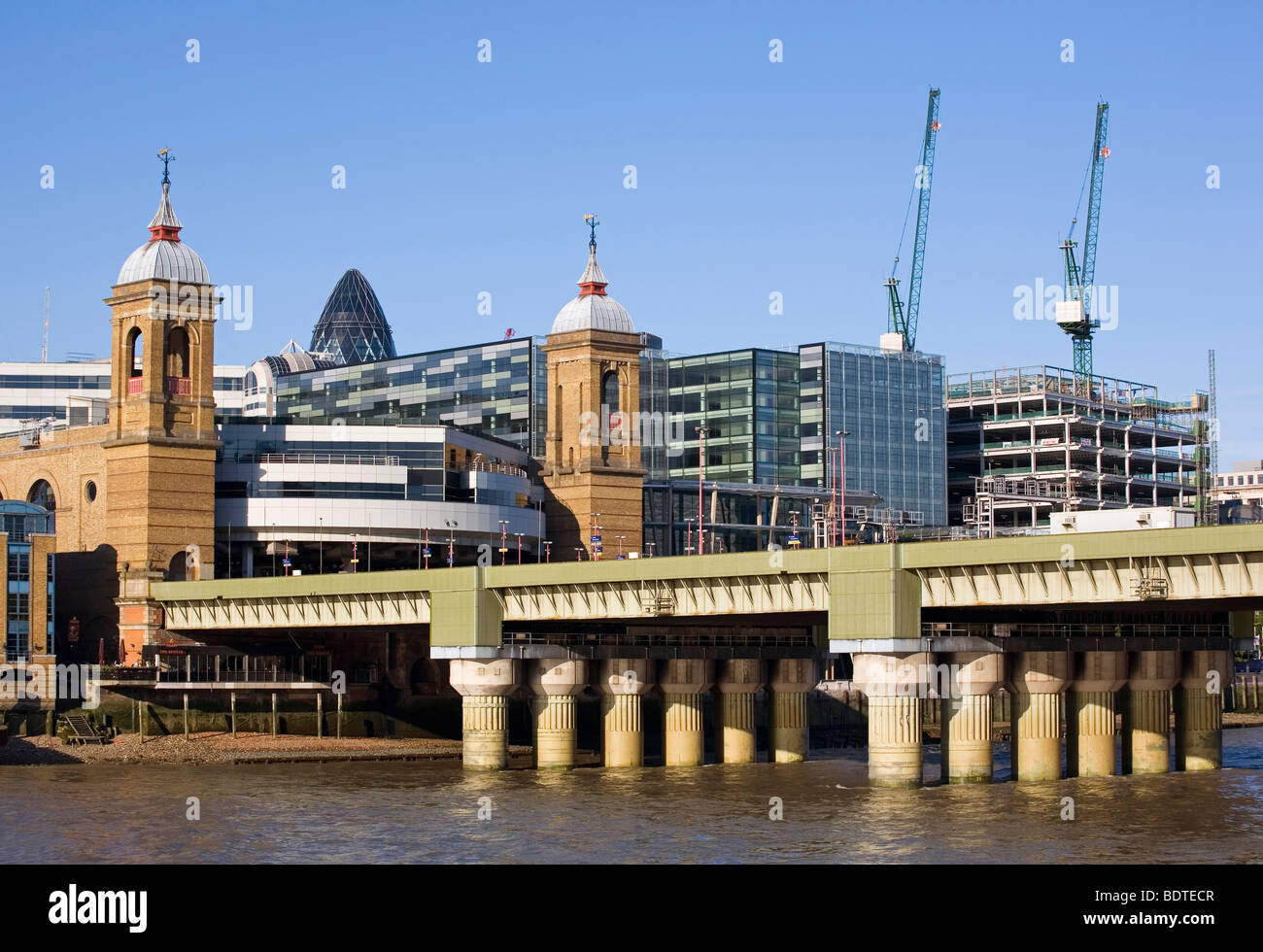 Cannon Street railway bridge and station, London, England, UK Stock ...