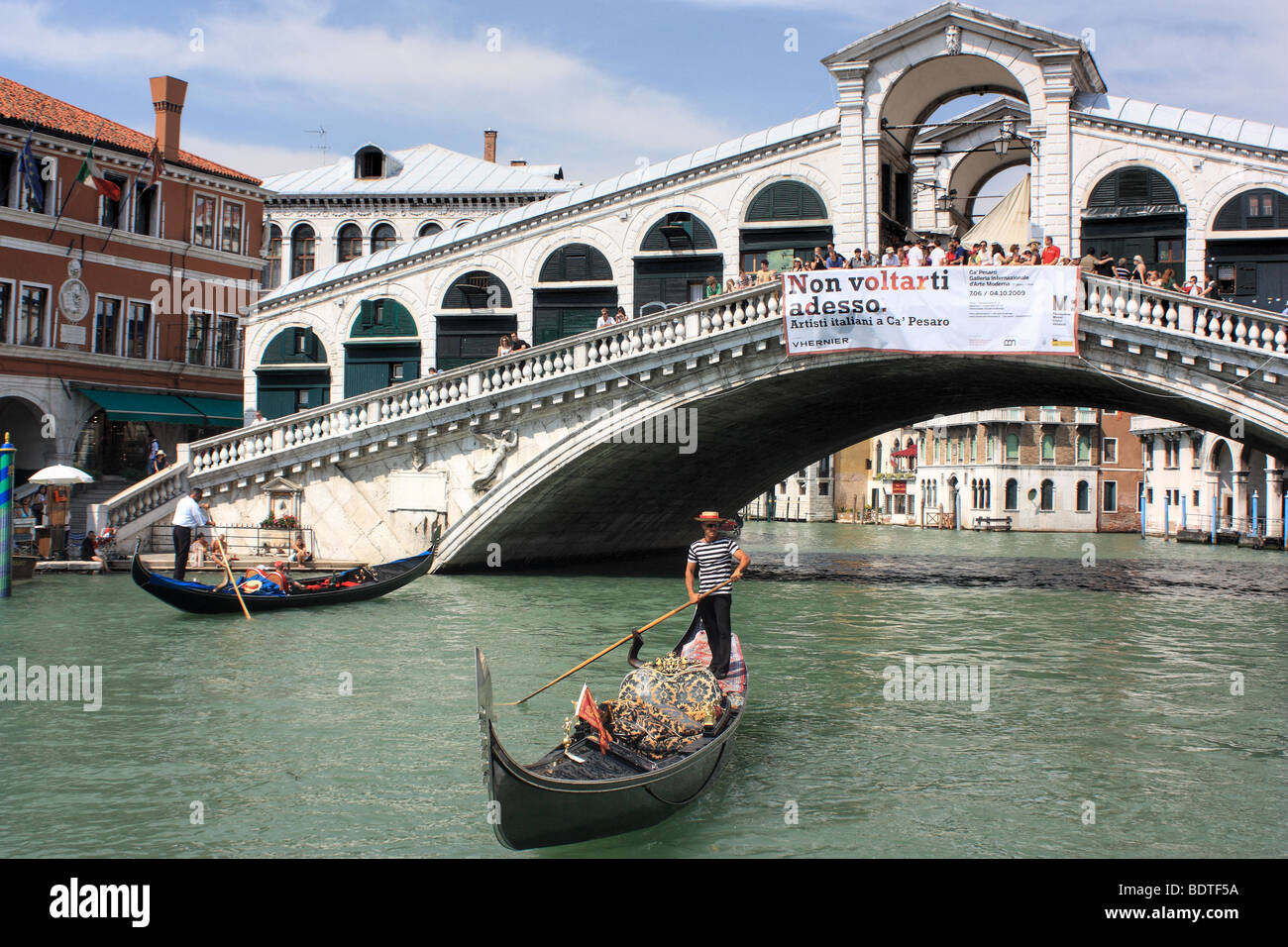 Ponte dei rialto hi-res stock photography and images - Alamy