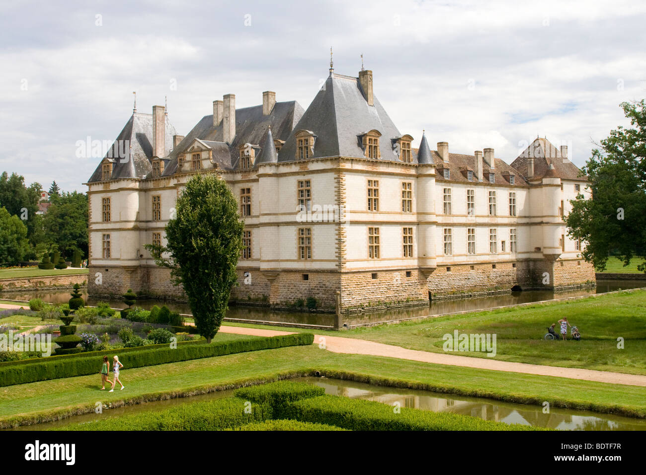 France 17th century nobility hi-res stock photography and images - Alamy