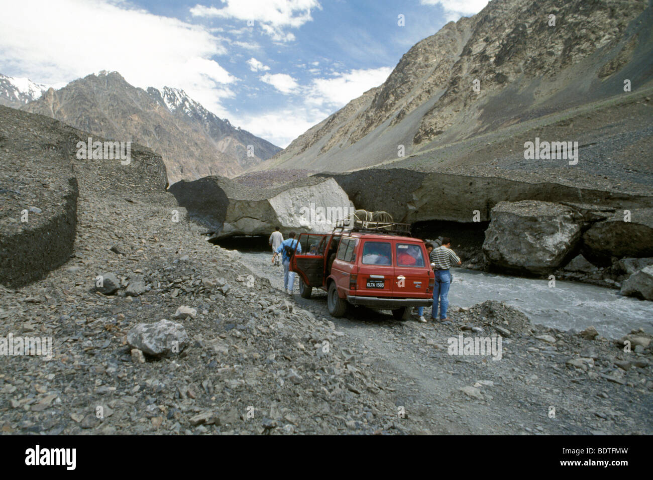 silk road, pakistan, hunza valley Stock Photo - Alamy