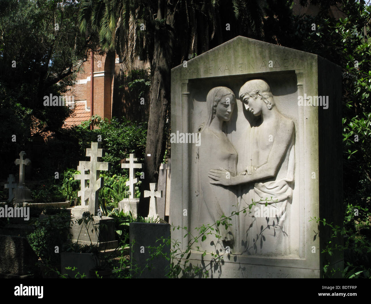 gravestone in protestant cemetery near piramide, rome Stock Photo - Alamy