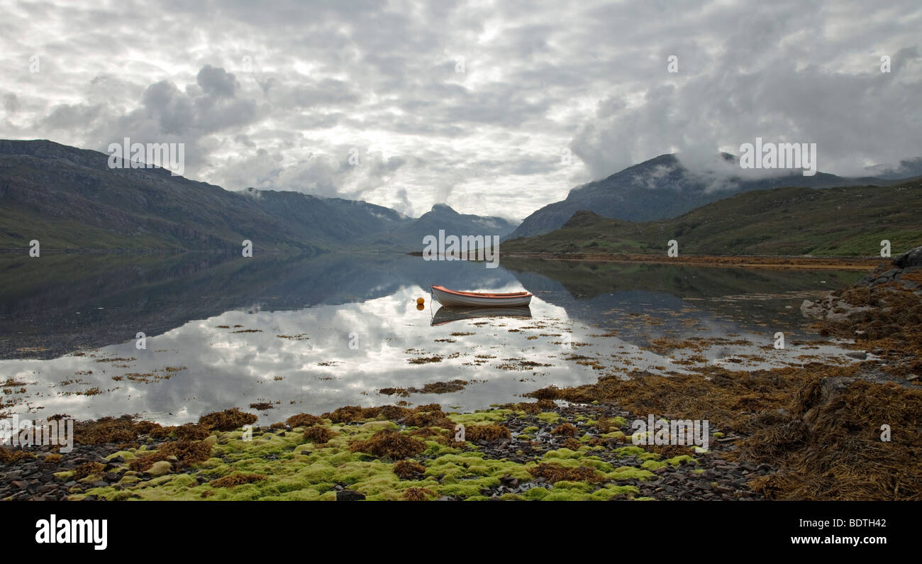 Fantastic clouds and reflections at Loch Glencoul, Unapool, by Kylesku ...