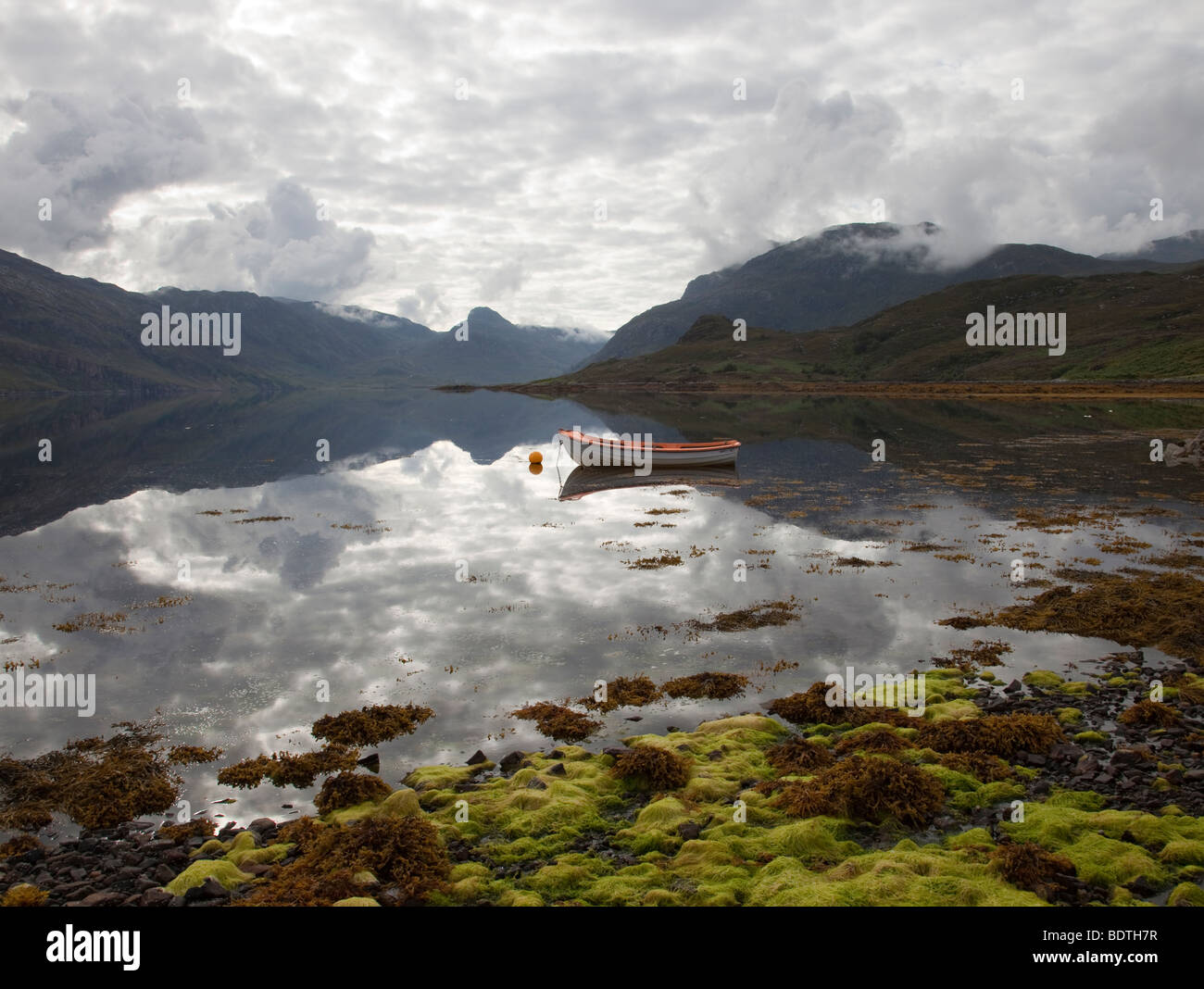 Loch unapool hi-res stock photography and images - Alamy