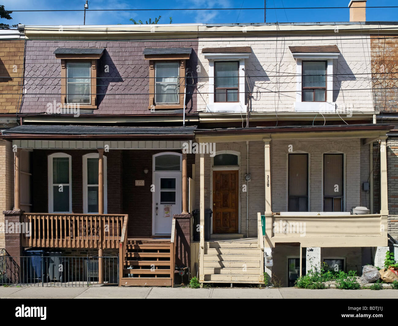 Old timber houses in Dufferin Avenue Toronto Stock Photo - Alamy