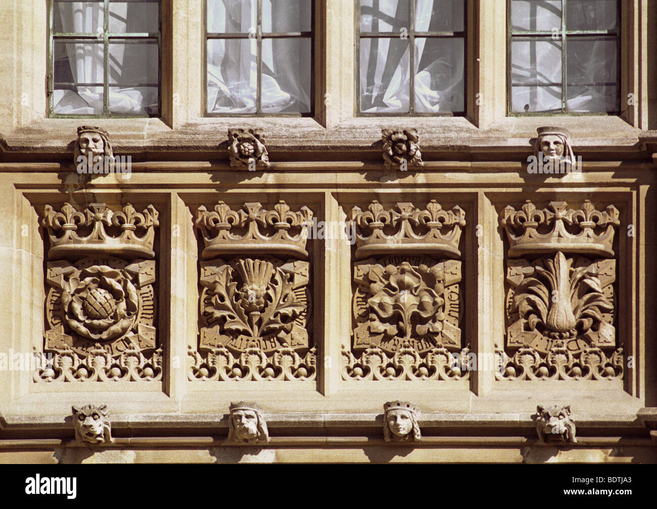 National symbols of scotland hi-res stock photography and images - Alamy