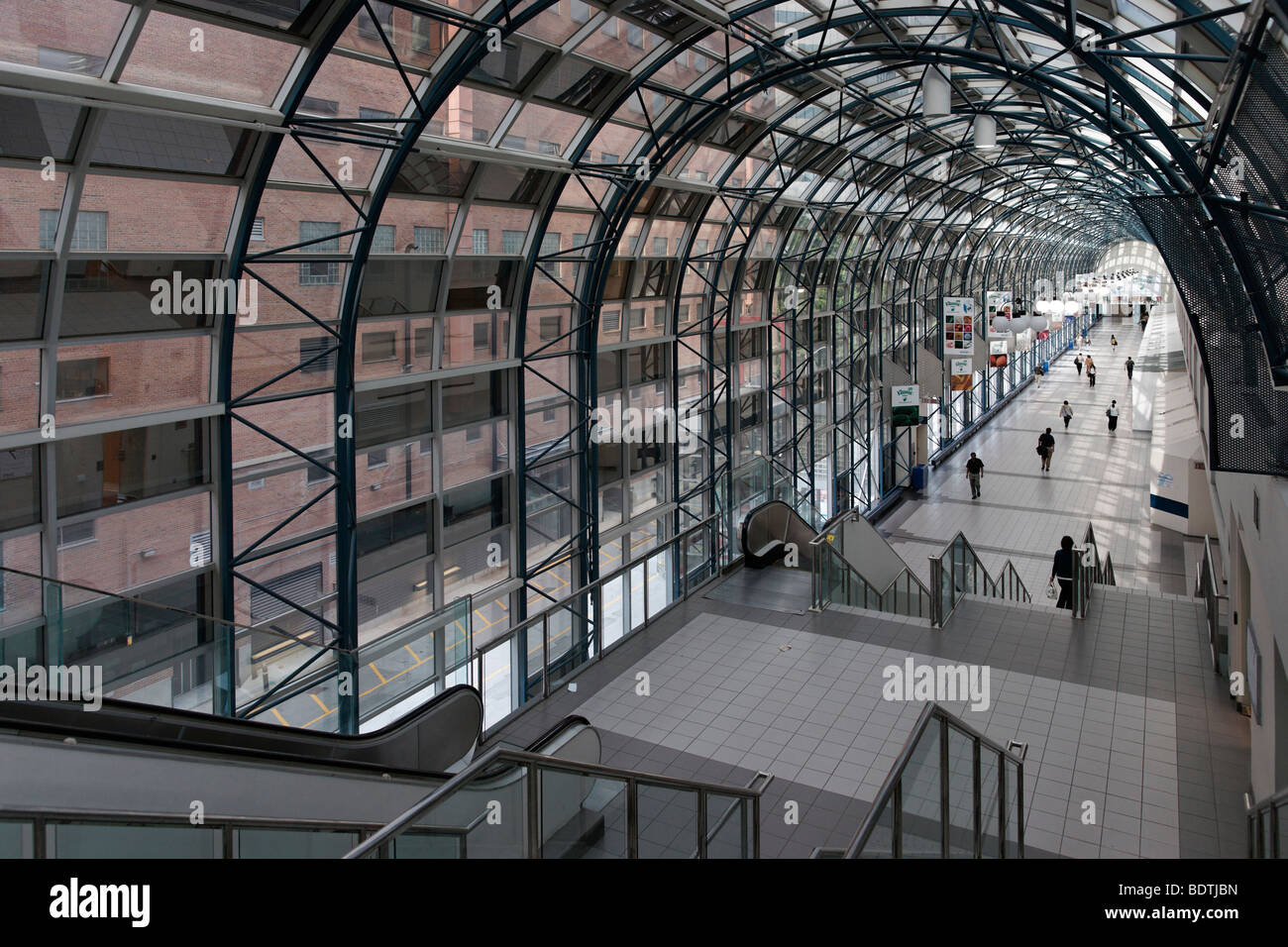 Walkway to Union Station in Toronto Stock Photo - Alamy